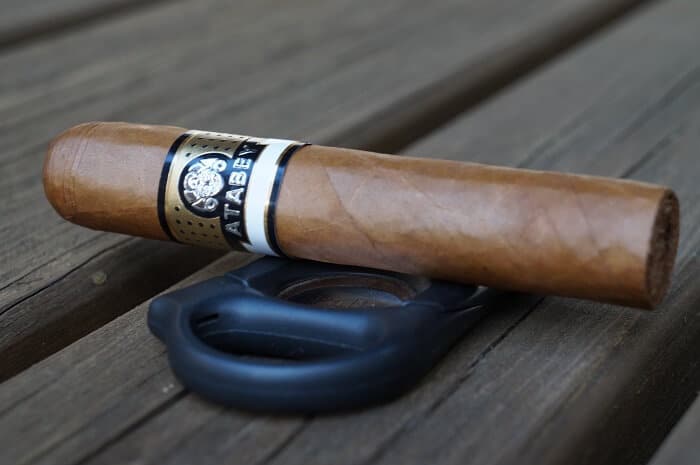 Atabey Cigars: Premium Quality, Flavor and Reviews